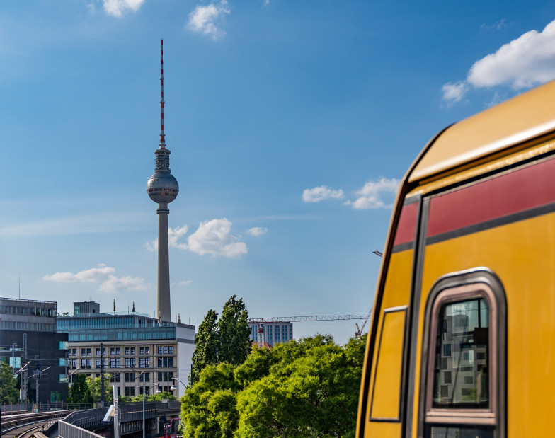 Difu-Dialoge-Auftakt 2025/2026: Modernisierungspakt ÖPNV – wer bezahlt ...